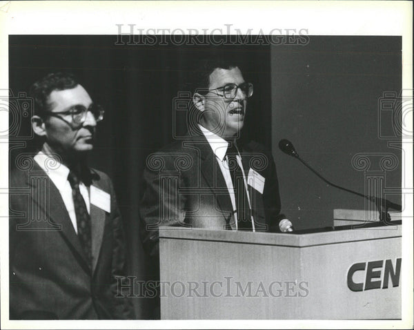 1988 Press Photo Centel Corporation Launch Million Share Stock Tuesday ...