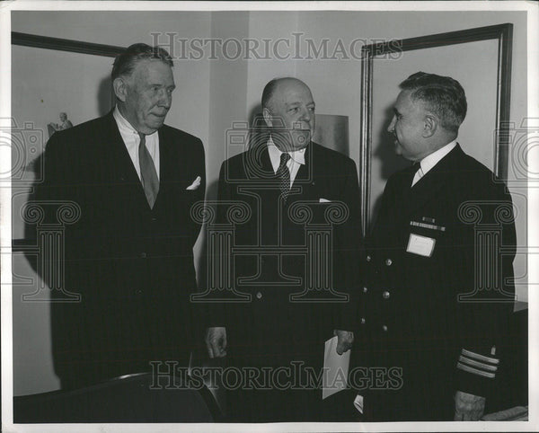 1957 Press Photo Brig. Gen. Lawrence Harley Whiting Chaplain Philip Li ...