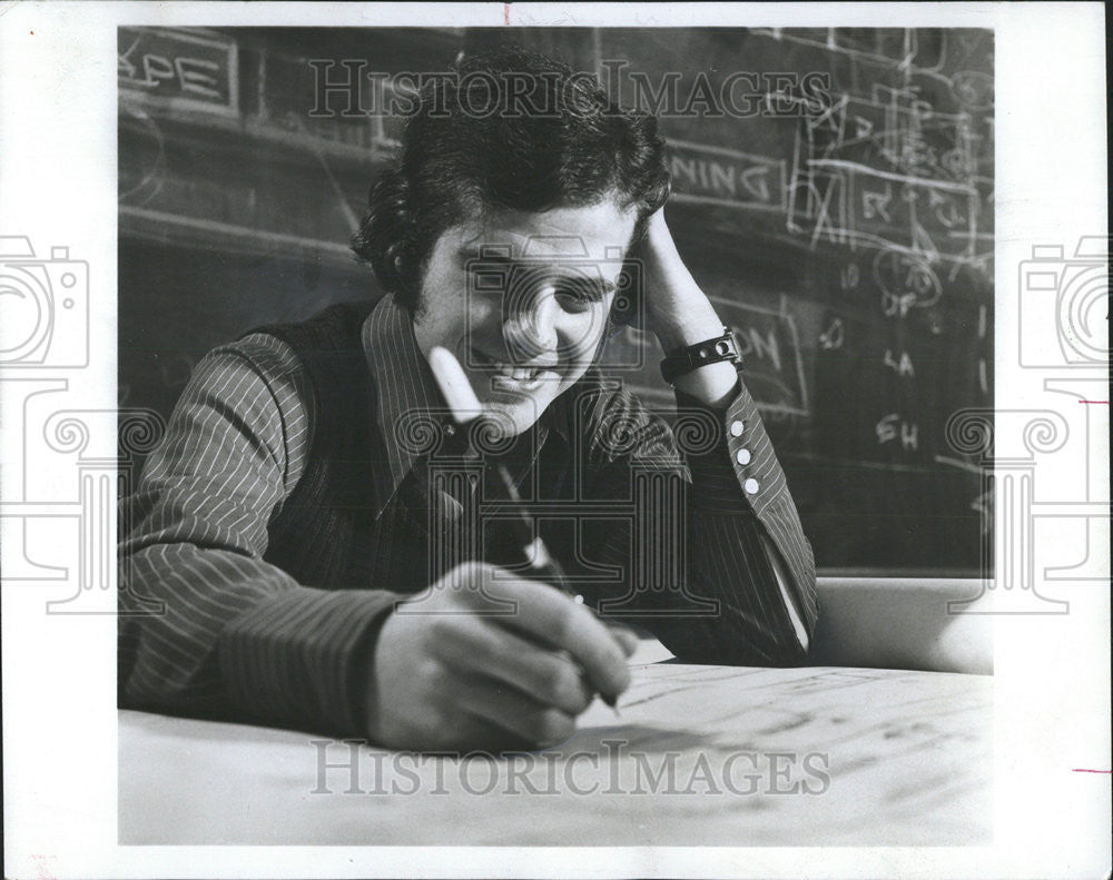 1971 Press Photo National Design Contest Honorable Mention Leon Golden ...