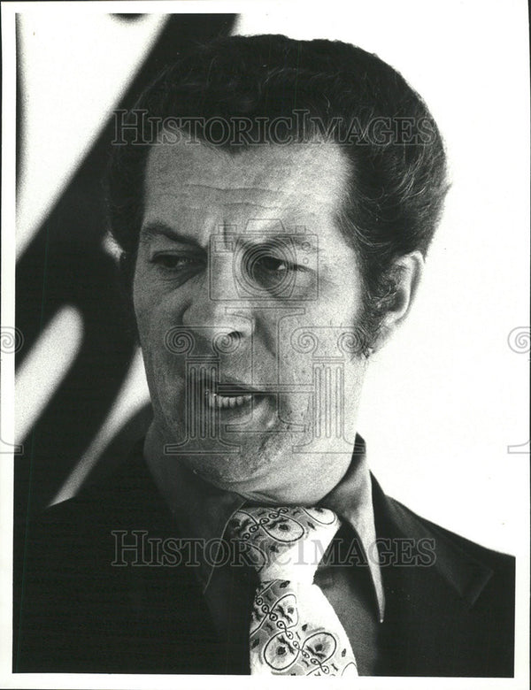 1979 Press Photo Gary Francis Inspector Woods Theater Thurs - Historic ...