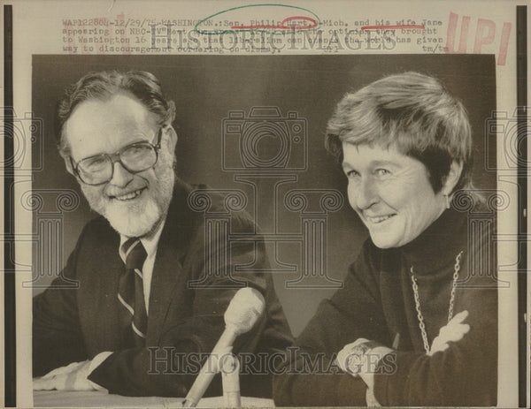 1975 Press Photo Senator Philip Hart Democratic Politician - Historic ...