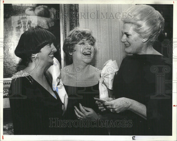 1982 Press Photo Carol Horschke Dorothy Loudon Donna Atwater Sarah Sid ...