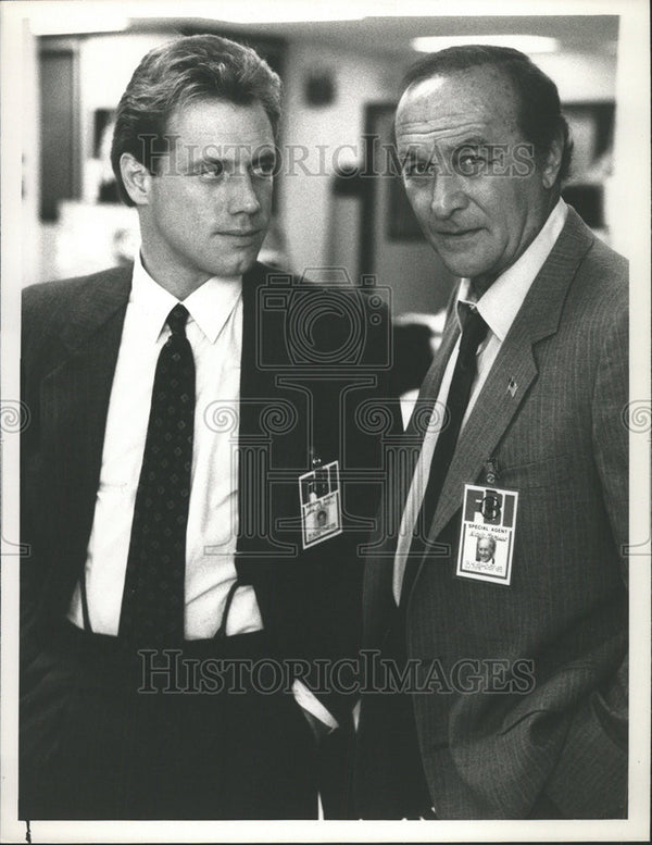 1989 Press Photo Robert Loggia Fredric Lehne film star Mancuso FBI mov ...