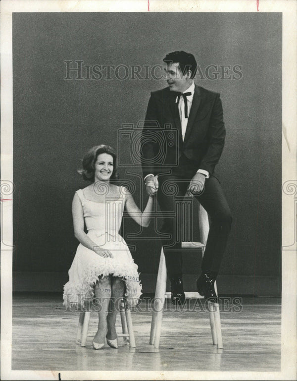 1966 Press Photo Millicent Martin English Actress - Historic Images