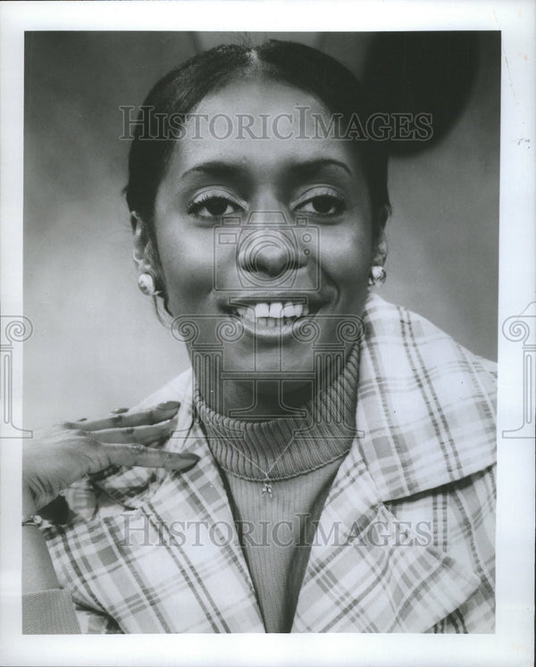 1976 Press Photo Rosemarie Gulley Chicago News Reporter - Historic Images
