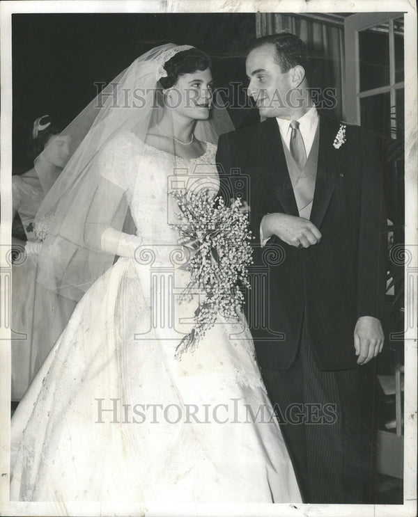 1957 Press Photo Edward Voynow Herbert Loeb Drake Hotel Recent Wedding ...