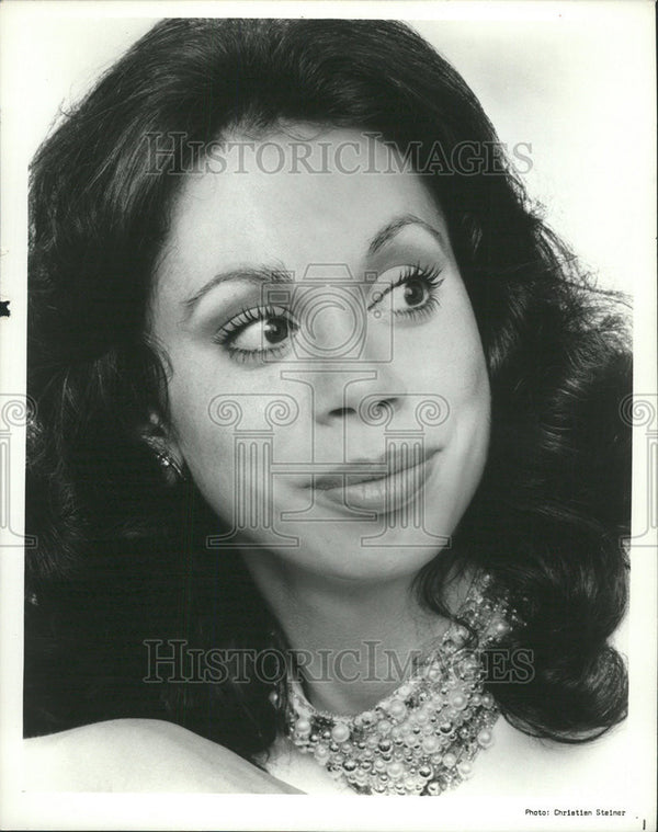 1975 Press Photo Maria Louise Ewing American opera singer - Historic Images