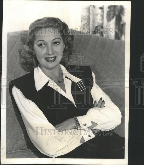 1949 Press Photo Mary Livingstone wife of Jack Benney Radio show artis ...