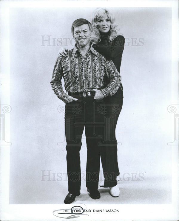 1974 Press Photo Phil Ford Diane Mason - Historic Images