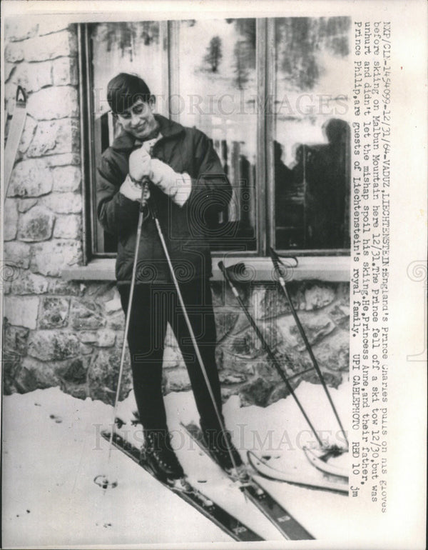 1964 Press Photo Prince Charles ready to ski on Malburn Mountain ...