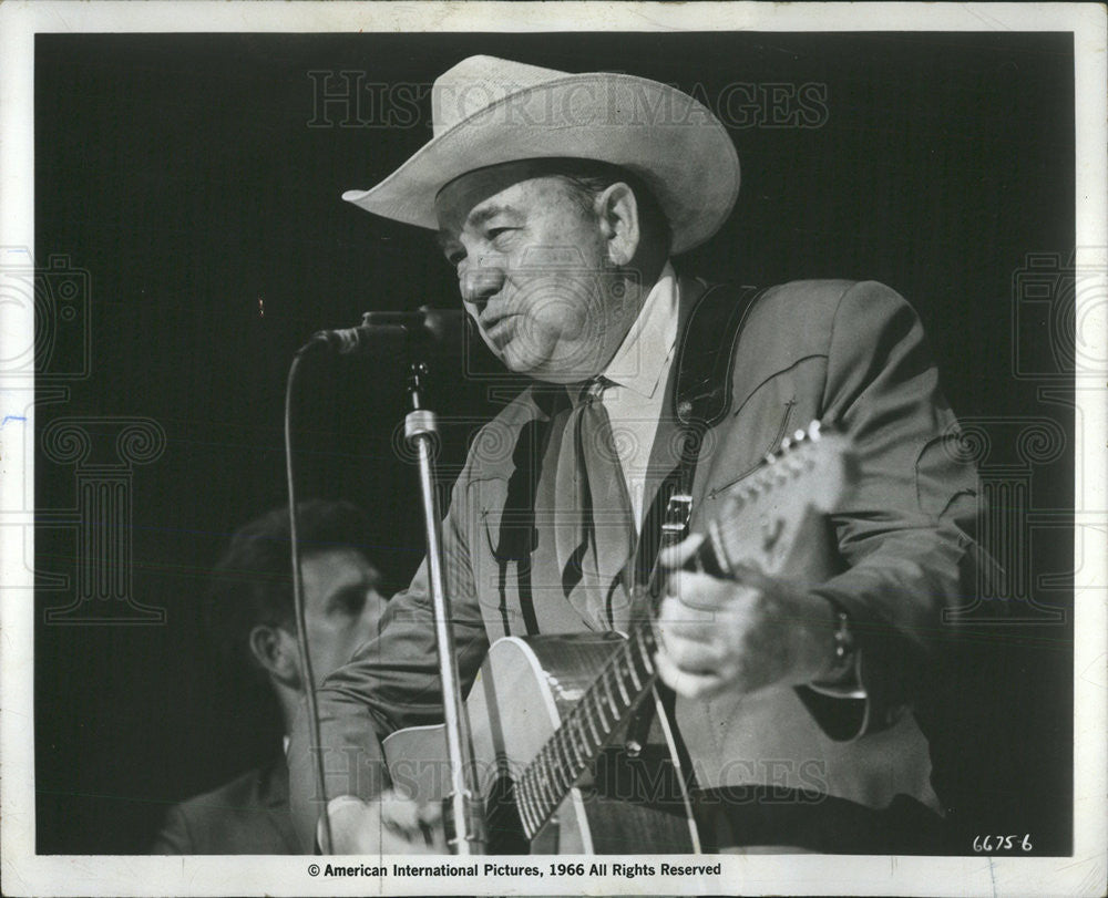 1967 Press Photo Country Singer Tex Ritter - Historic Images