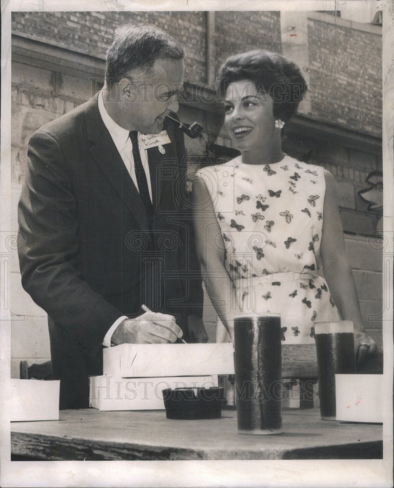 1963 MRS. JOHN R. LEE MALCOLM MOORE VASSAR CLUB OF CHICAGO - Historic ...