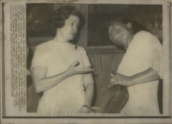 1954 Eartha Kitt White House Mrs Lyndon Johnson Singer Vietnam War ...