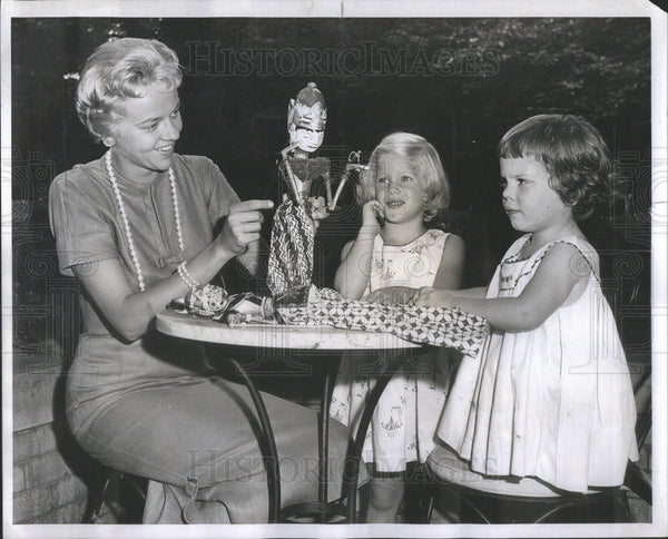 1958 Patsy Margy Bates dolls Mrs Donald Kropp preparing benefit sale ...