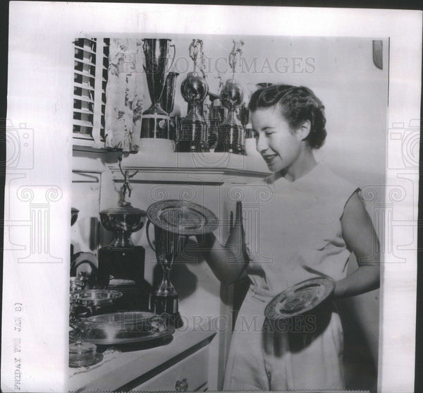 1954 Maureen Connolly Teen Champ - Historic Images