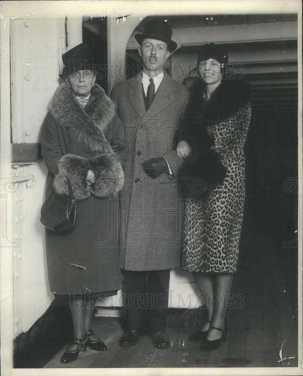 1928 Mrs R.A. Valentine Patrick Andrew Valantine - Historic Images