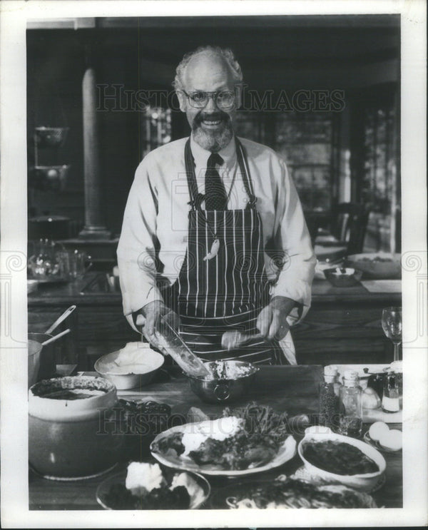 1984 Jeff Smith, the frugal gourmet. - Historic Images