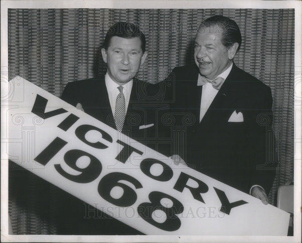 1968 Sen John Tower And Clement Stone Look At Victory Sign - Historic ...