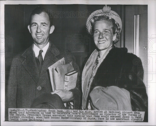 1949 Frank Pace Jr. and his wife arrives at National Airport from Mi ...