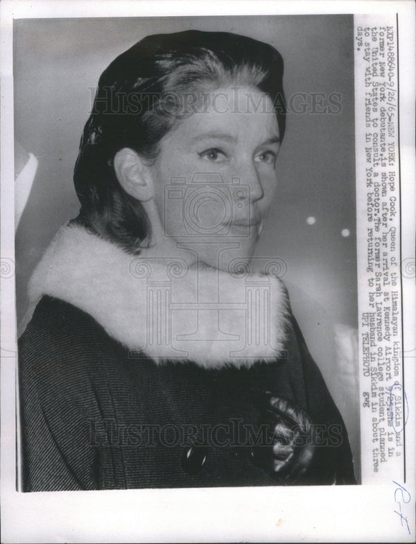 1965 Hope Cook Queen of the Himalayan Kingdom of Sikkim - Historic Images