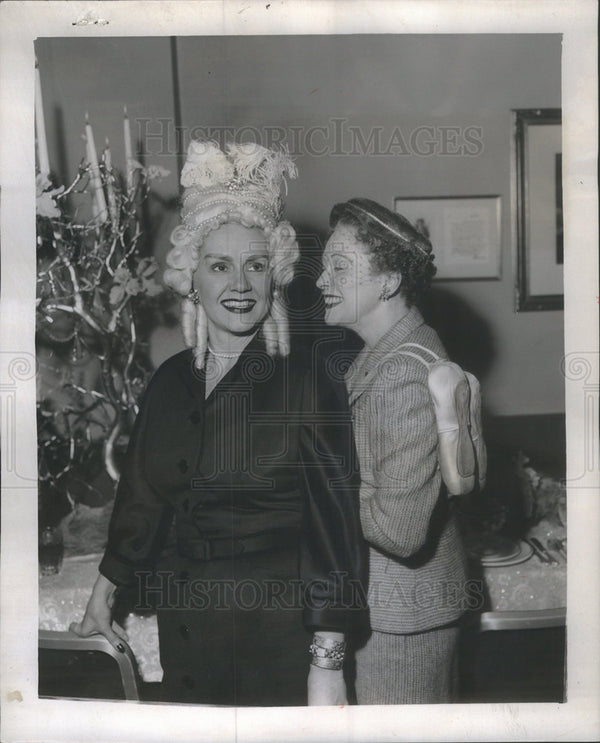 1953 Mrs. Peter Ridenour Ballet Dancer French Musical - Historic Images