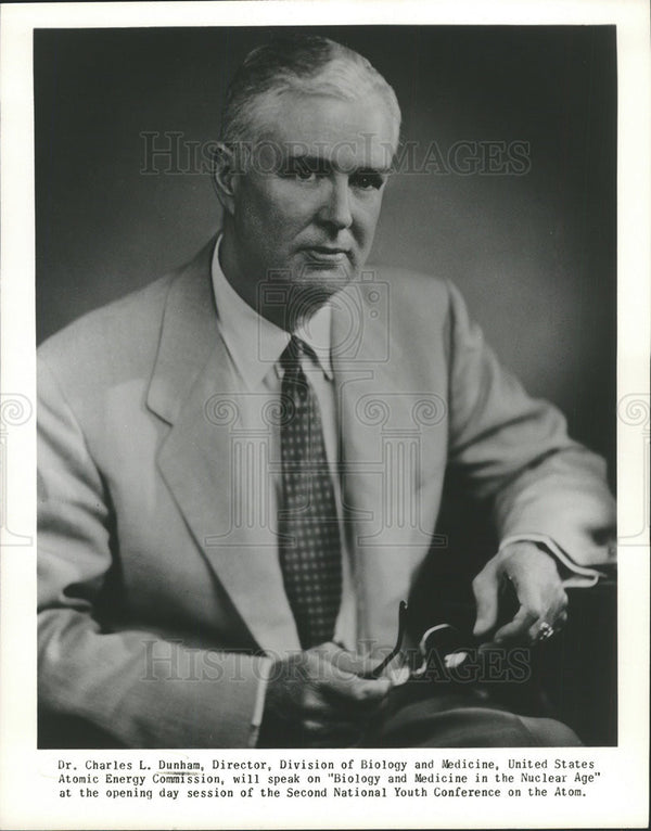 1960 Press Photo Dr Charles Dunham Speak On Biology And Medicine In Nu ...