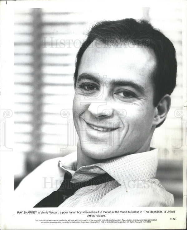 1980 Press Photo Ray Sharkey in"The Idolmaker" - Historic Images