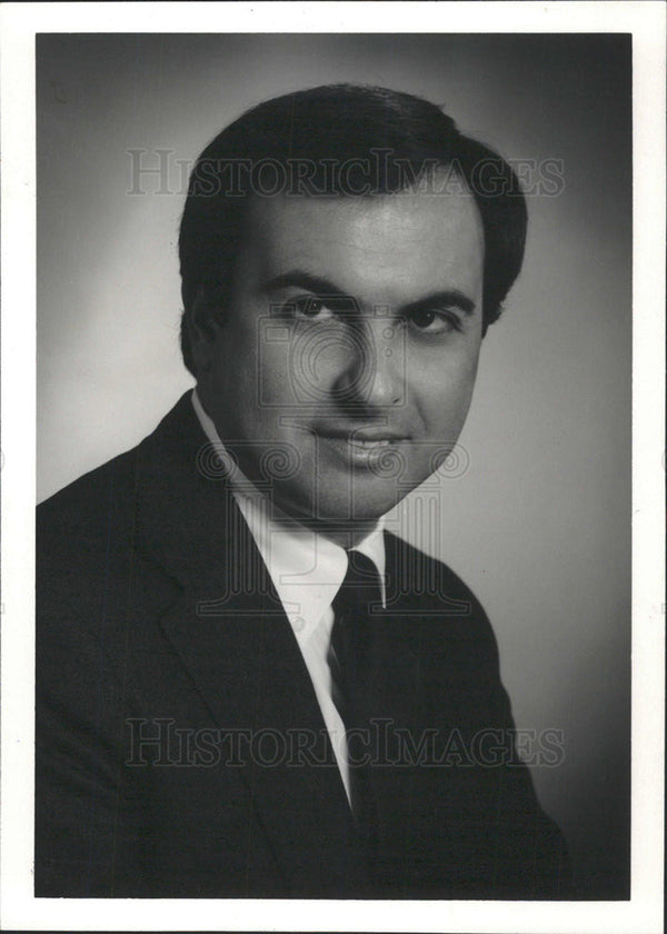 1985 Press Photo Stephen H Silverstein. Balcor Inc - Historic Images