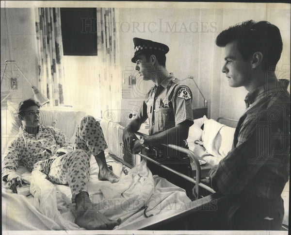 1968 Press Photo Larry Russel,shooting victim with Tim & John McLean ...