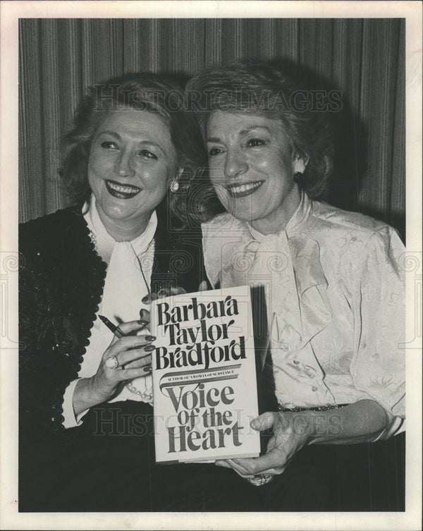 1992 Press Photo Barbara Taylor Bradford Joan Blutter Novel Voice Hear ...