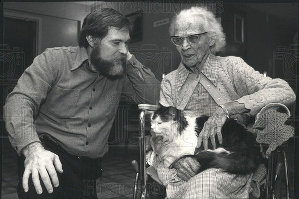 1986 Press Photo Dan Lago Pennsylvania University Professor & Pet Matc ...