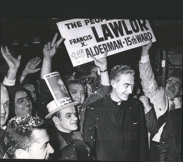 1971 Press Photo FATHER FRANCIS X. LAWLOR SUPPORTERS - Historic Images