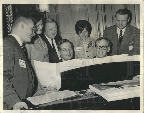 1975 Press Photo John Stimpson Walter Moses William Dunn Hasty Pudding ...