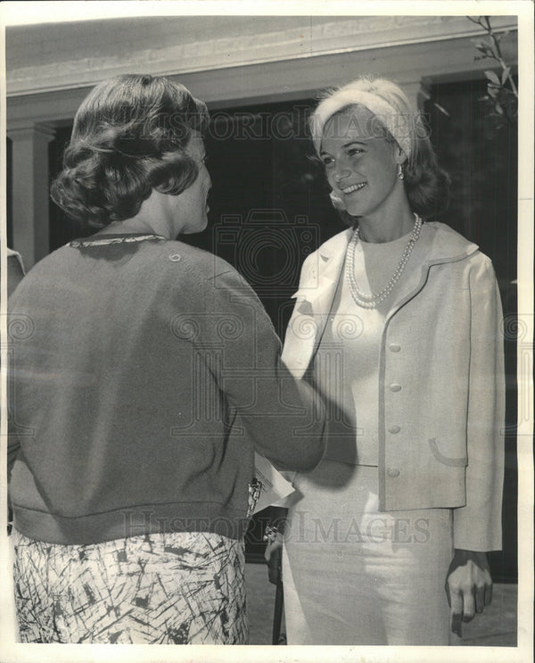 1965 Press Photo DEBORAH MAC ARTHUR MRS. WILLIAM R DICKINSON JR ...