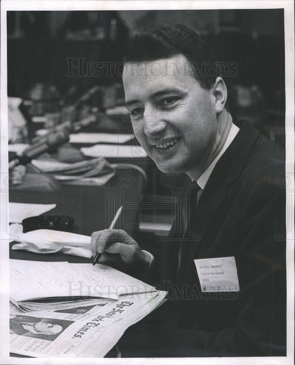 1966 Press Photo Roderick MacFarquhar editor of the China Quarterly Lo ...