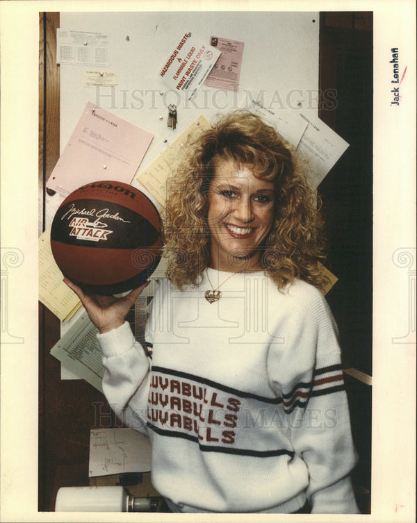 Press Photo Gail Laskowski Chicago "Luvabull" Cheerleader - Historic Images
