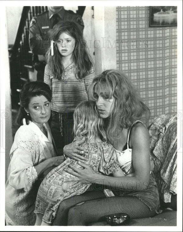 1992 Press Photo Sarah Jessica Parker, Amanda Laughlin, Susan Barnes ...