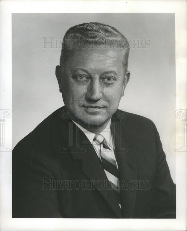 1966 Press Photo Joseph Lanterman Amsted Industries Inc. Economic Club ...