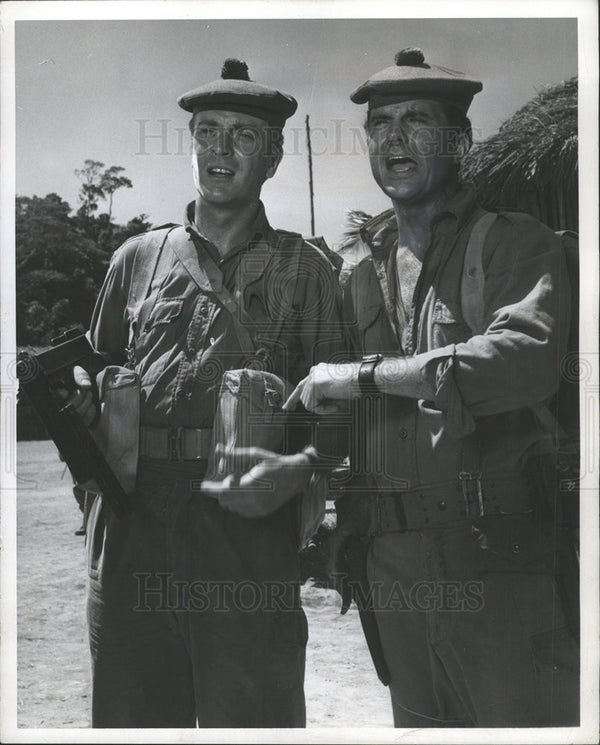 1969 Press Photo Cliff Robertson Actor Oscar Winner - Historic Images