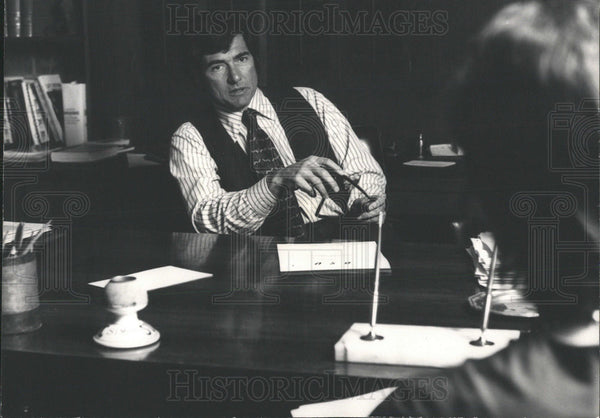 1972 Press Photo Geoffrey Nathanson President Optical Systems Corporat ...