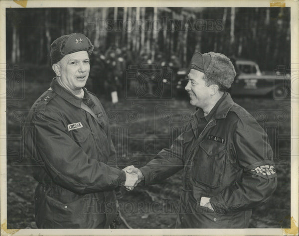 Press Photo David N.Nichol at Army maneuvers in Germany. - Historic Images
