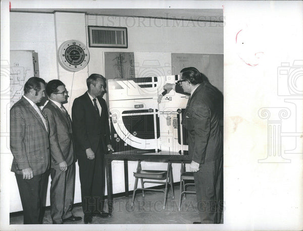 1971 Press Photo Ralph Shannon, Charles Edwards, Joe Donahue, Hampton ...