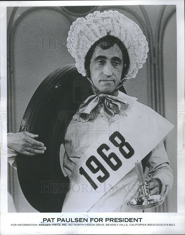 1968 Press Photo Comedian Pat Paulson - Historic Images