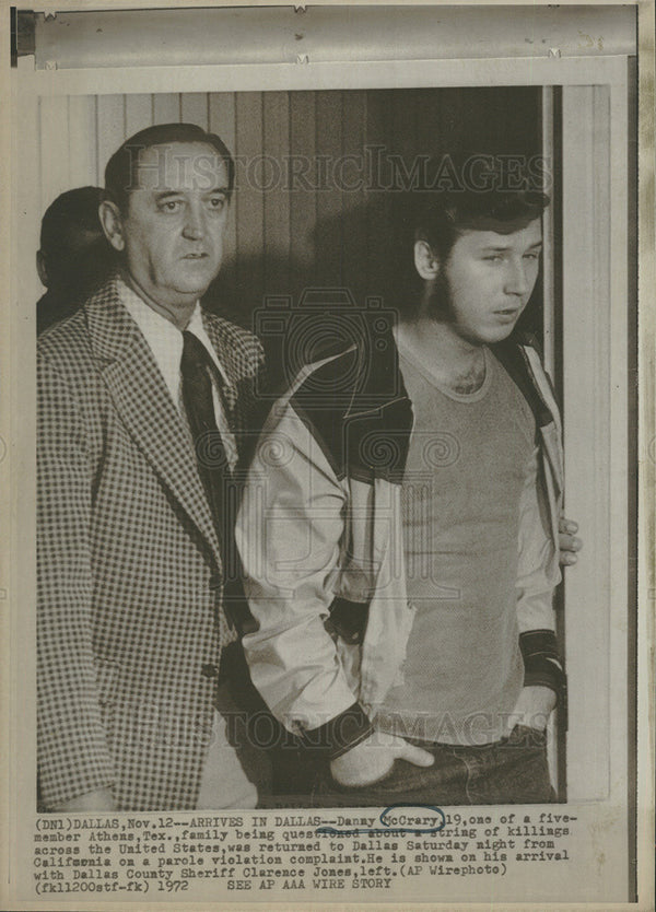1972 Press Photo Danny McCrary being questioned about string of killin ...