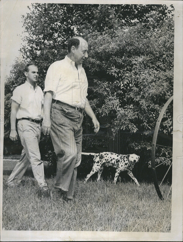 1956 Press Photo Adlai Stevenson and son, Adlai Jr., walks on his farm ...