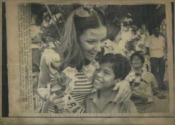 1972 Press Photo Miss USA Contestant Janet Potter Miss Missouri in Pue ...