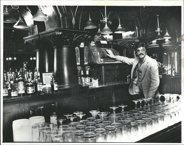 1980 Press Photo Jay Emerich Mr. E's - Historic Images