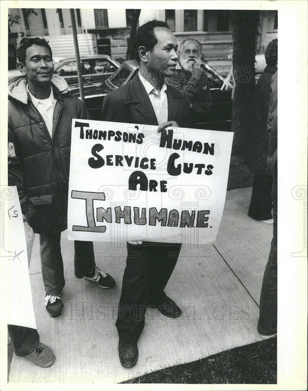 1983 Press Photo Uptown & Edgewater resident protest Governor Thompson ...