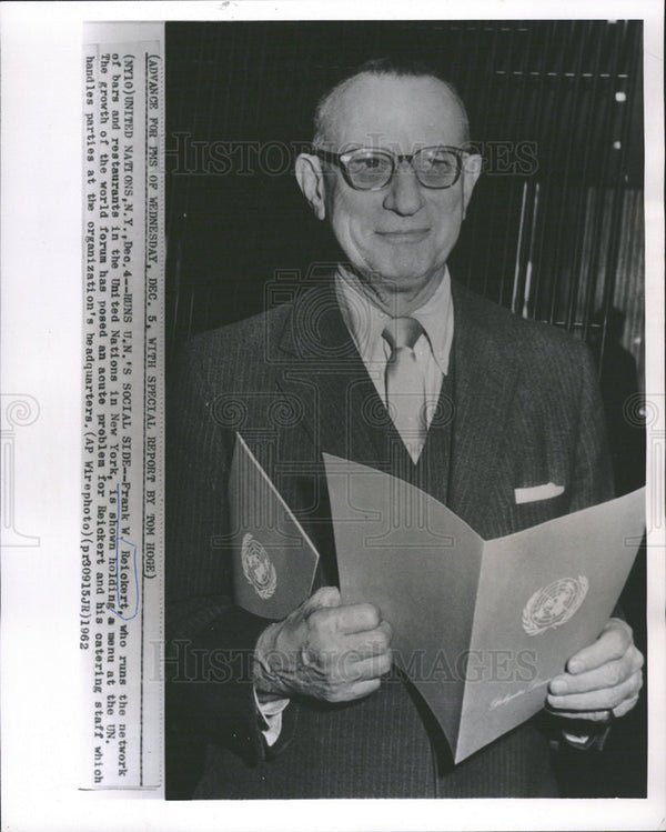 1962 Press Photo Frank W Reickert, Runs Bars and Restaurants, United N ...