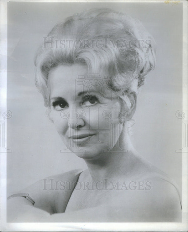 1970 Press Photo Singer Jacqueline "Jackie" O'Shea Performing At Hugo ...
